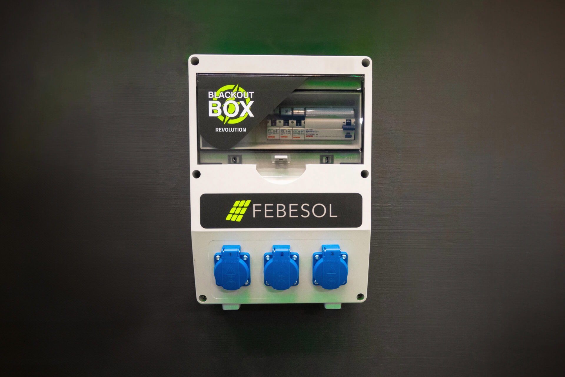 Solaranlage mit Blackout-Box kaufen - FEBESOL